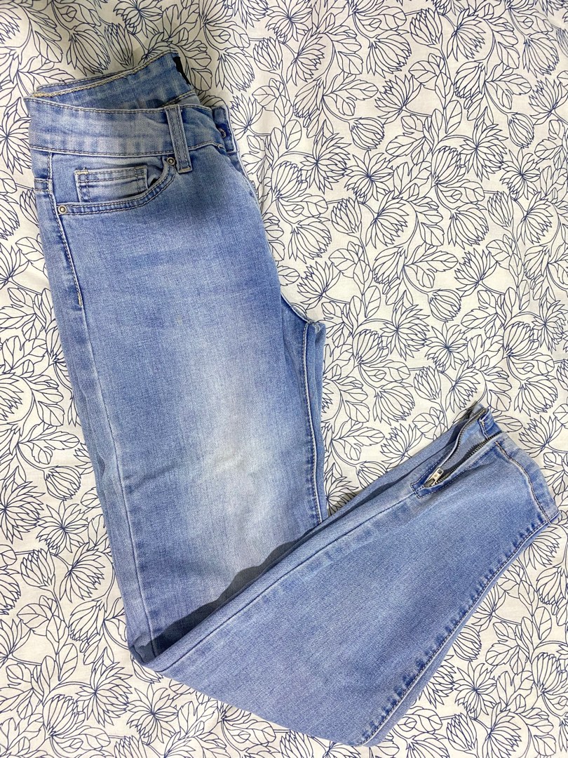 Factorie light blue denim jeans, Women's Fashion, Bottoms, Jeans ...