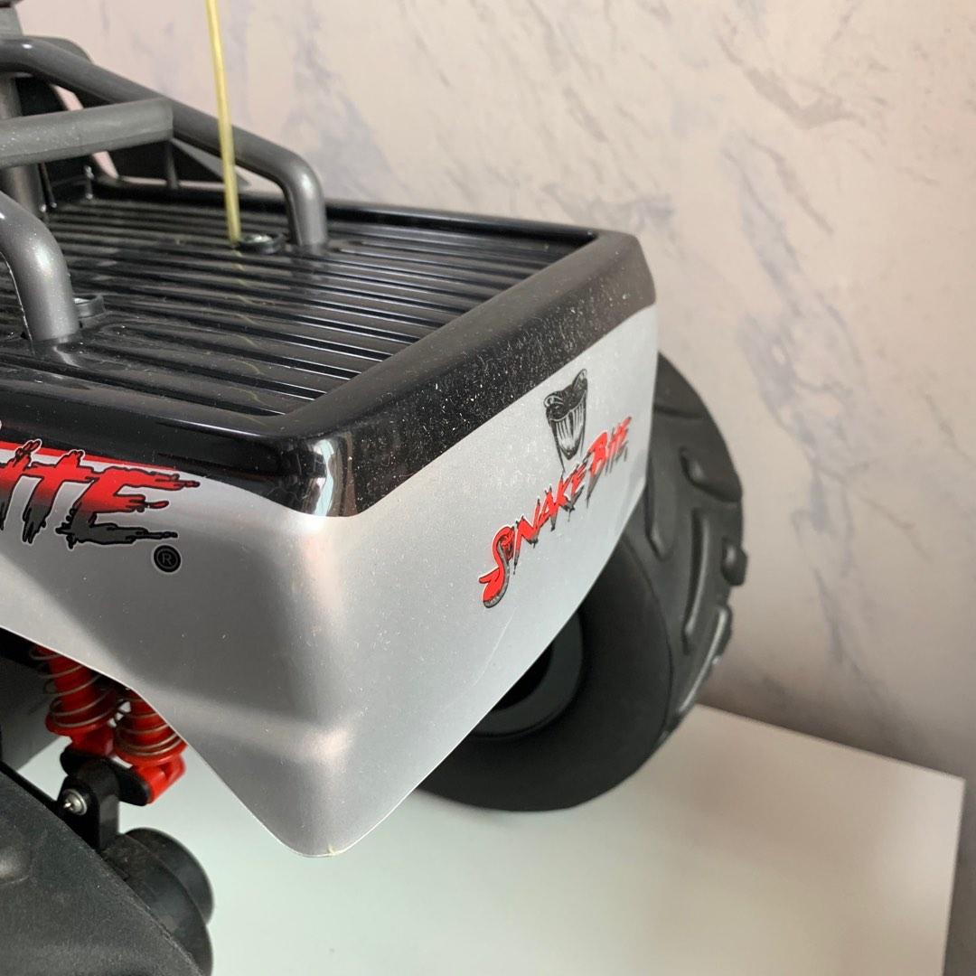 Fast Lane Snakebite Monster Truck RC, Hobbies & Toys, Toys & Games on ...