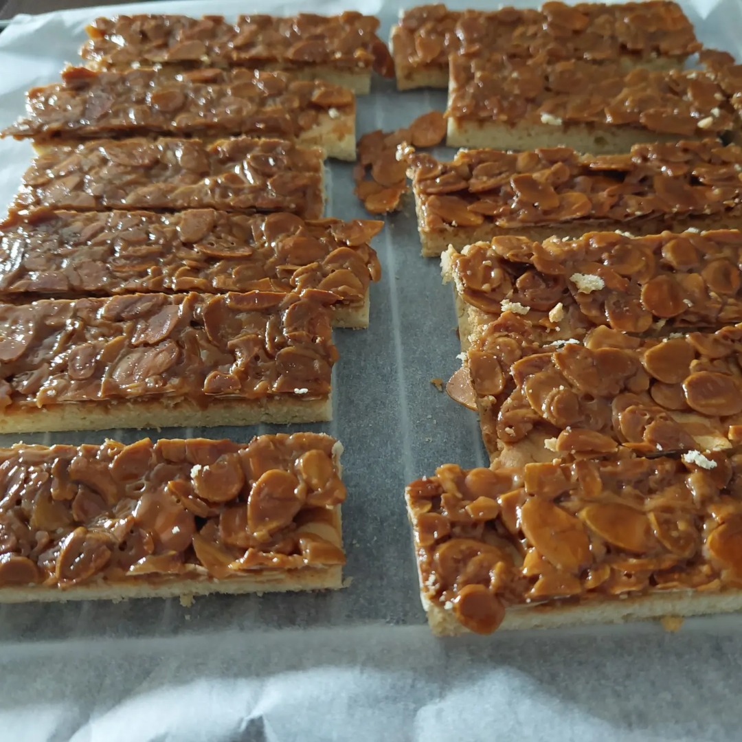 Florentine., Food & Drinks, Homemade Bakes on Carousell