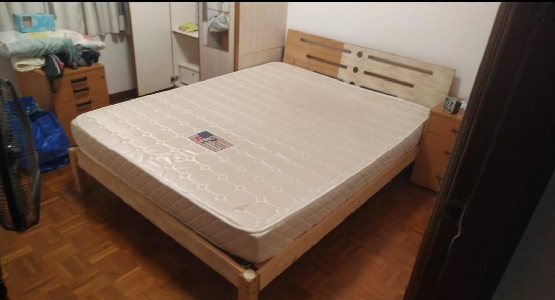 FREE Bed frame and Mattress (Queen size), Furniture & Home Living ...