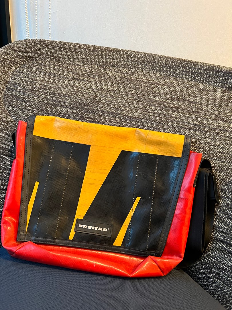 Freitag Dragnet, Men's Fashion, Bags, Sling Bags on Carousell