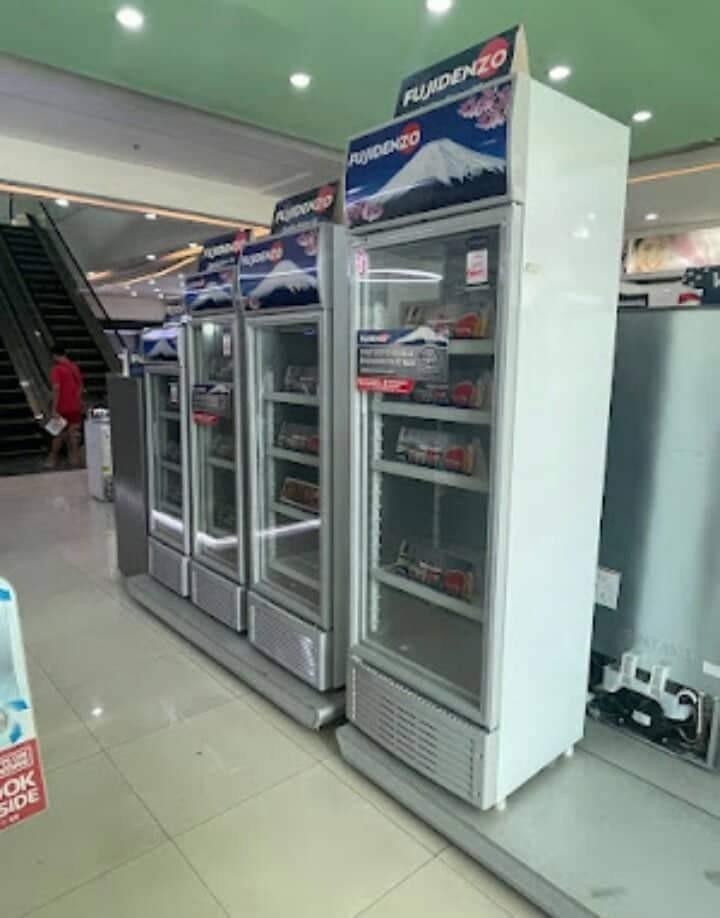 Fujidenzo Showcase Upright Chiller, TV & Home Appliances, Kitchen ...