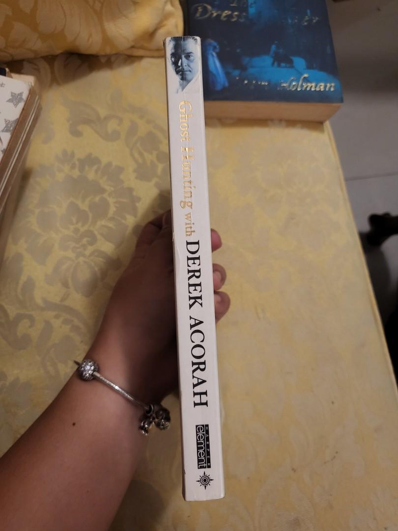 GHOST HUNTING WITH DEREK ACORAH, Hobbies & Toys, Books & Magazines ...