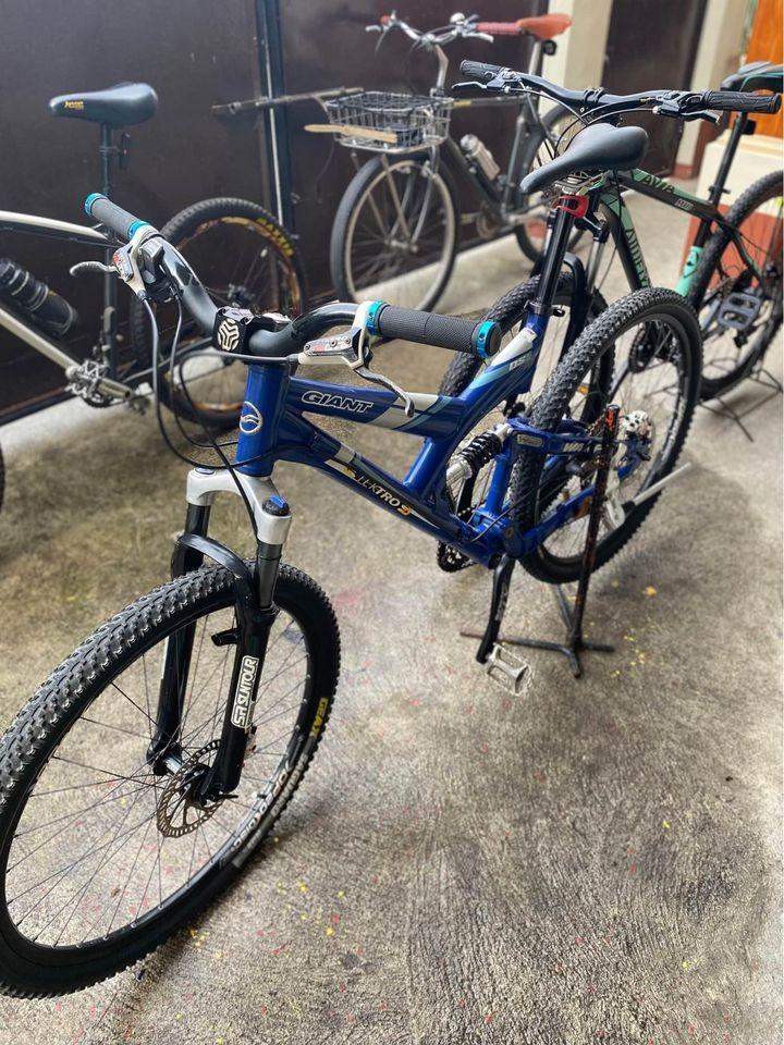 GIANT WARP & AVIA MTB FOR SALE, Sports Equipment, Bicycles & Parts ...