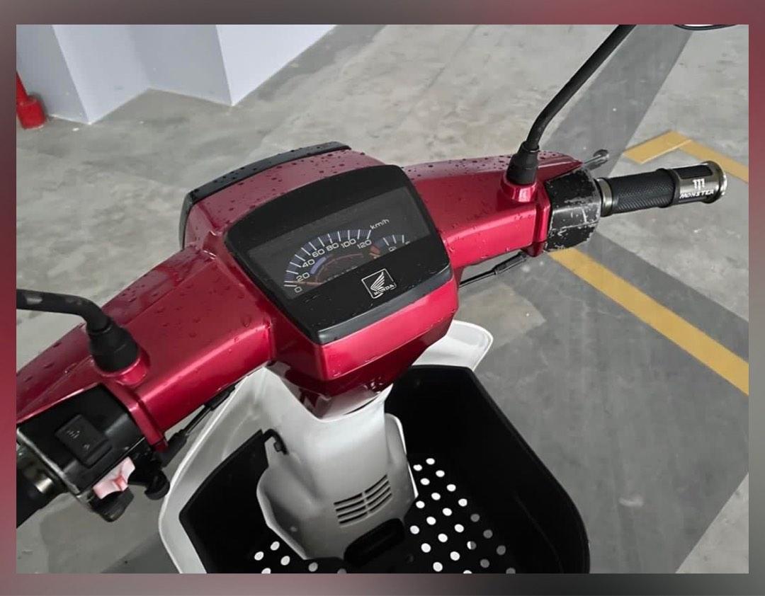 Honda EX5 Dream, Motorbikes on Carousell
