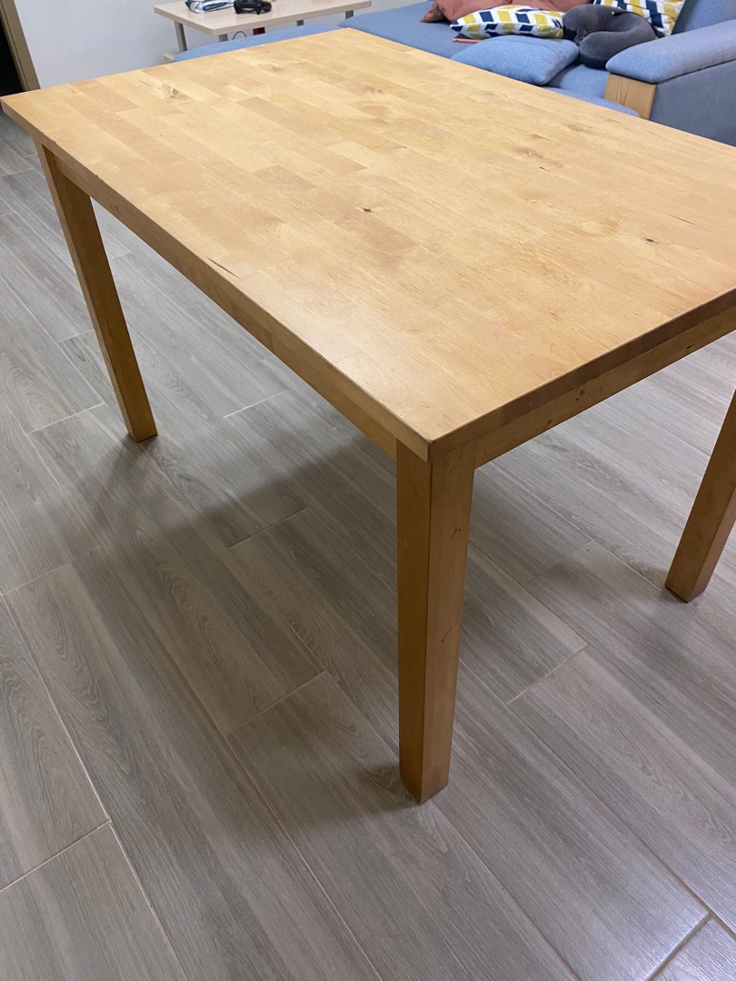 Ikea Dining Table / Computer Desk, 傢俬＆家居, 傢俬, 桌子 - Carousell