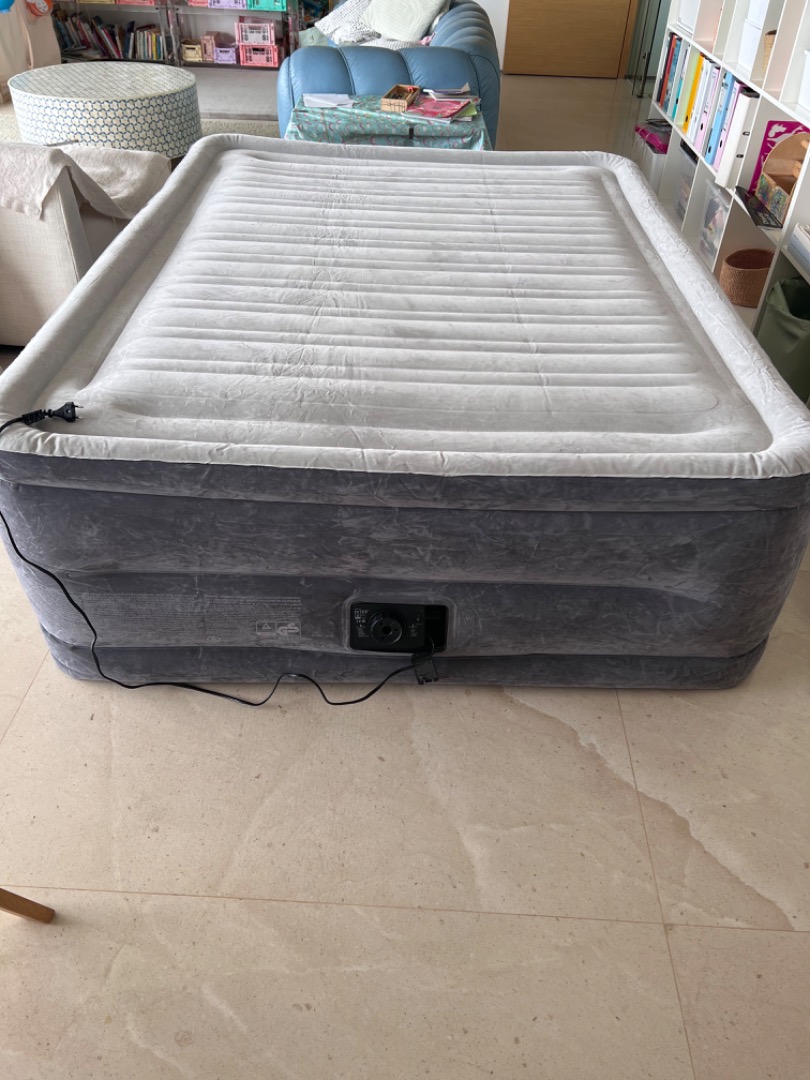 Intex inflatable air bed mattress, Furniture & Home Living, Bedding ...