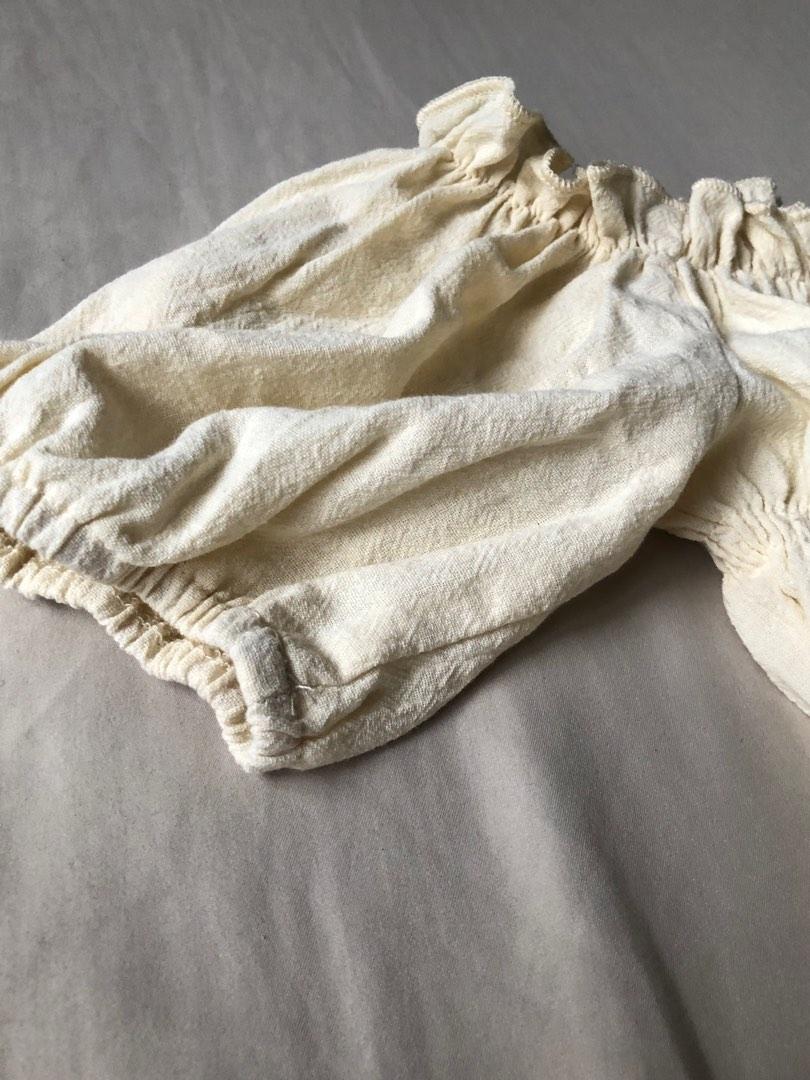 Jennie Beige off shoulder cropped top, Women's Fashion, Tops, Others ...