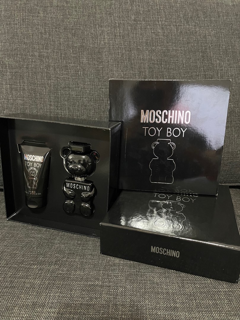 Moschino ToyBoy Set (MEN), Beauty & Personal Care, Fragrance ...