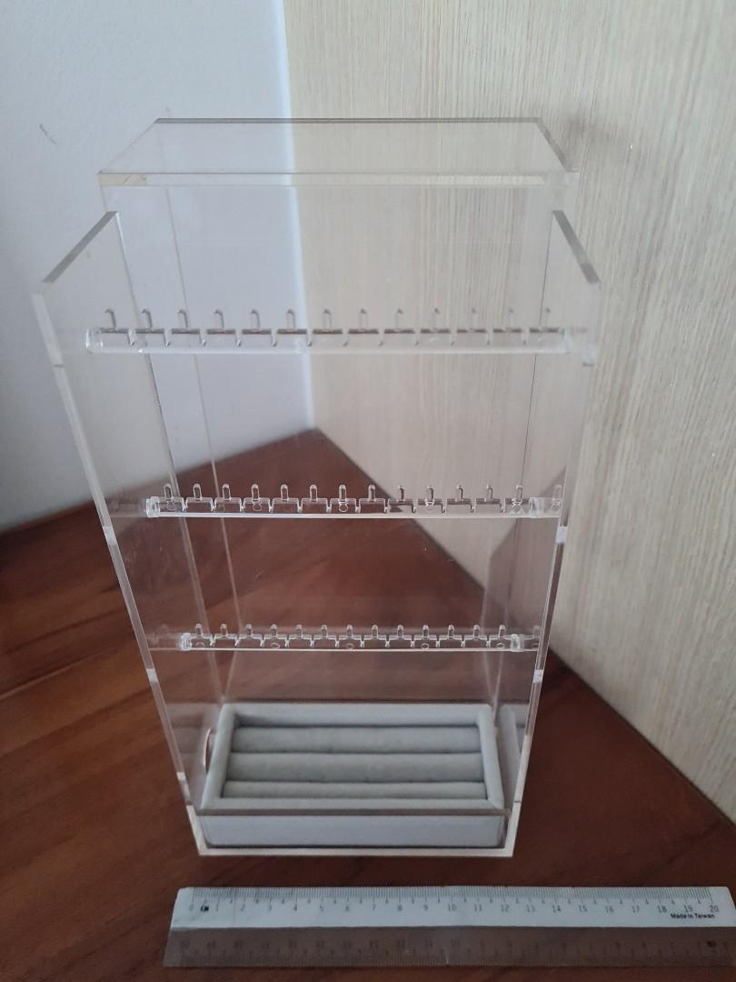 MUJI acrylic stand for jewellery, Furniture & Home Living, Home Decor ...