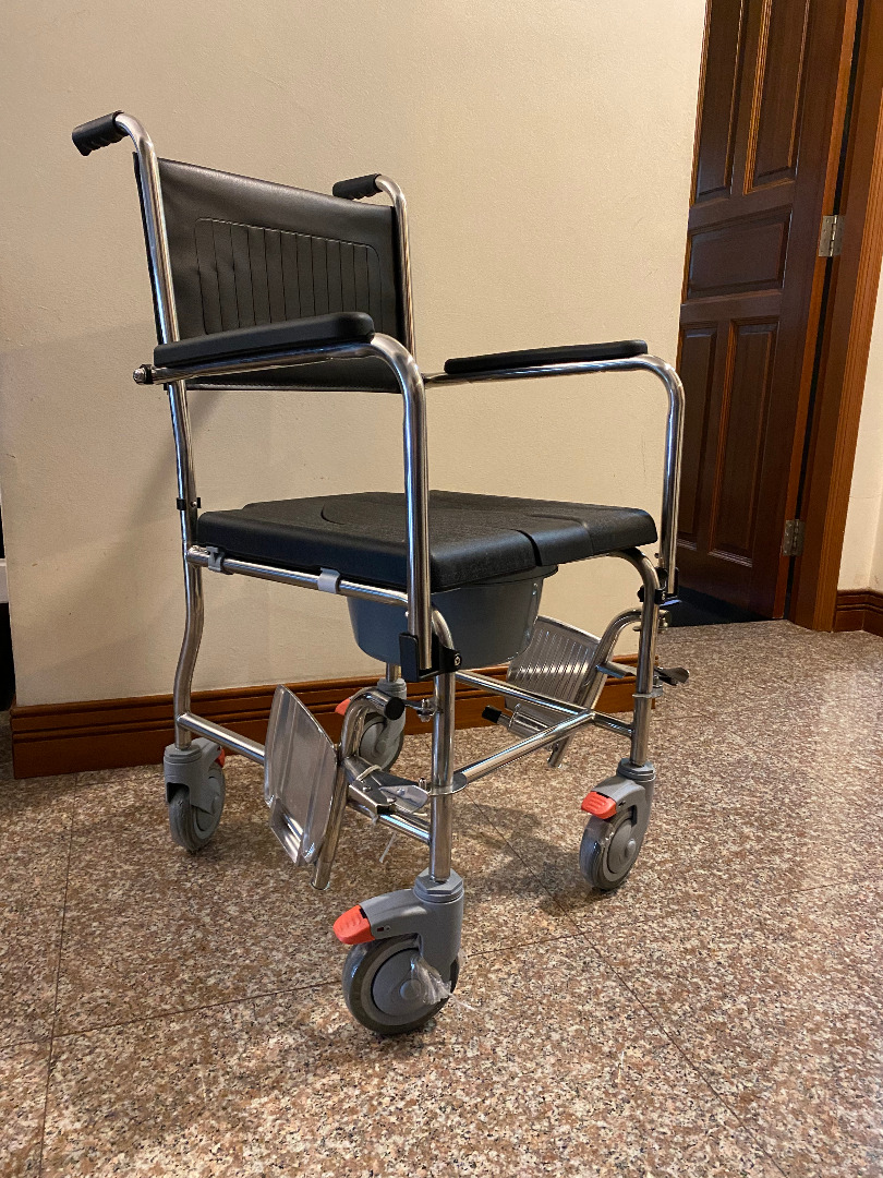 Multi-Functional Mobile Commode, Health & Nutrition, Assistive ...