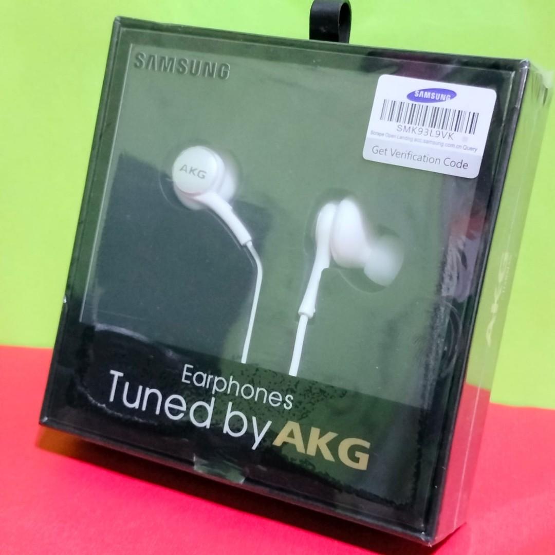 ORIGINAL SAMSUNG AKG HEADSET, Audio, Earphones on Carousell
