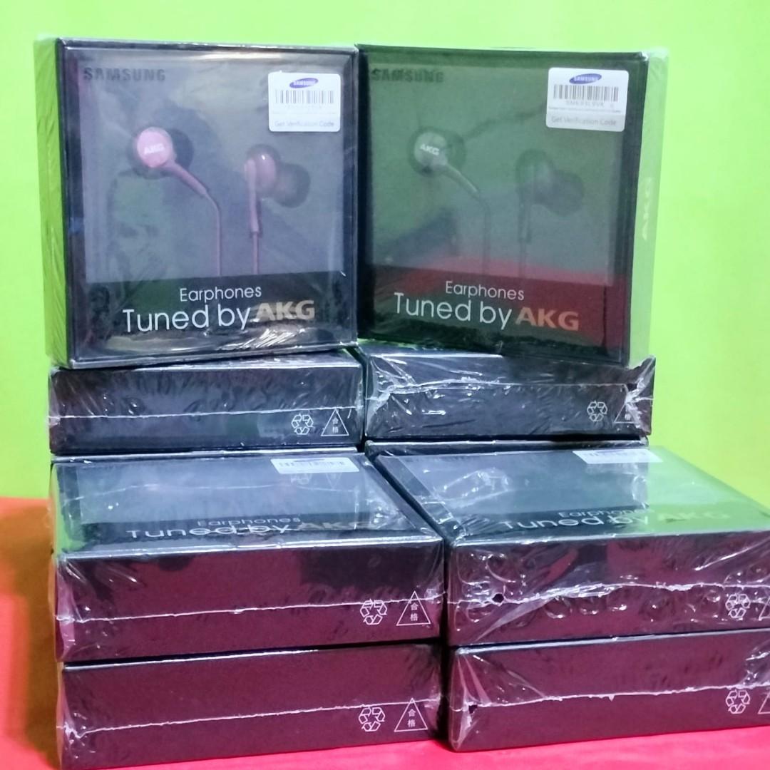ORIGINAL SAMSUNG AKG HEADSET, Audio, Earphones on Carousell