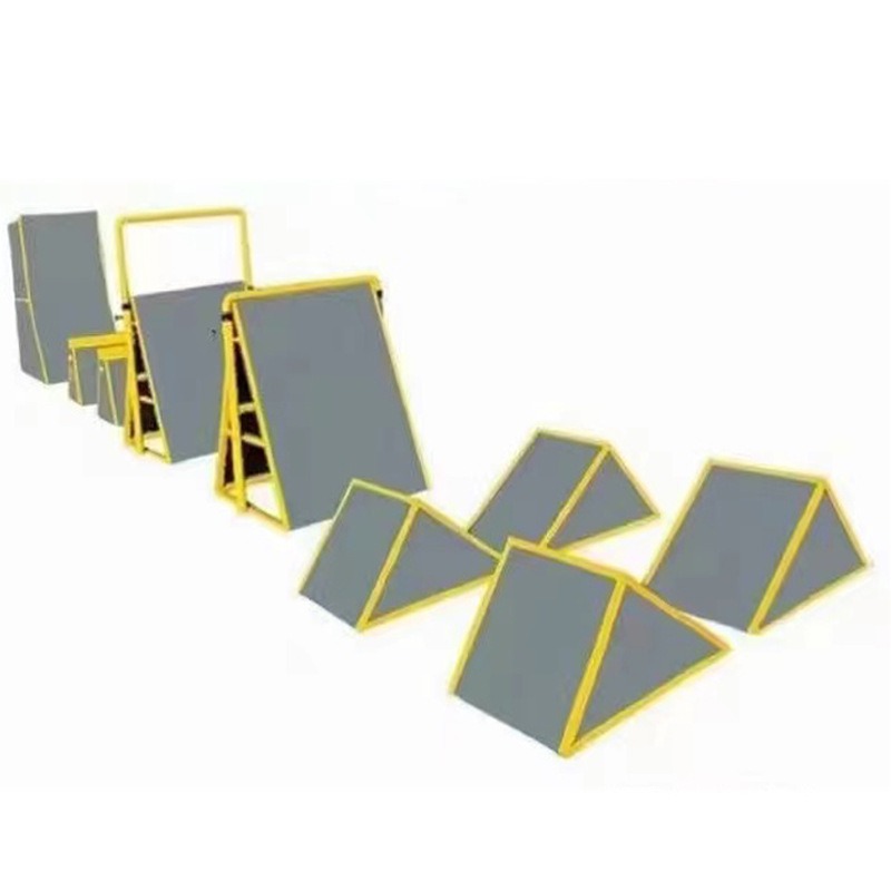 Parkour Ninja Warrior Obstacles Course Equipment Warp Wall Slanted ...