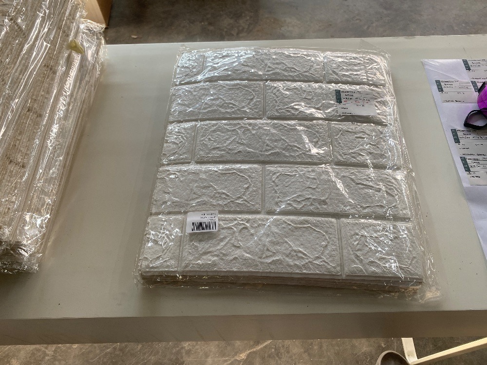 PE Foam 3D Brick Design Wallpaper / Kertas Dinding Reka Bentuk Bata 3D ...