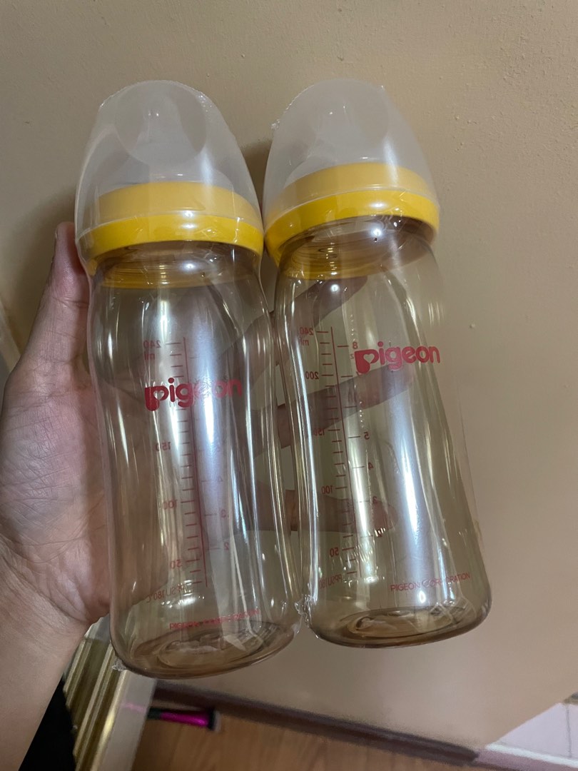 Pigeon bottle, Babies & Kids, Nursing & Feeding, Breastfeeding & Bottle ...