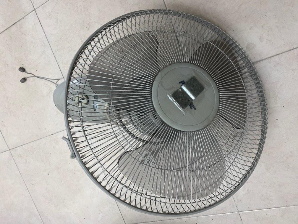 PowerPac Wall Fan, Furniture & Home Living, Lighting & Fans, Fans on ...