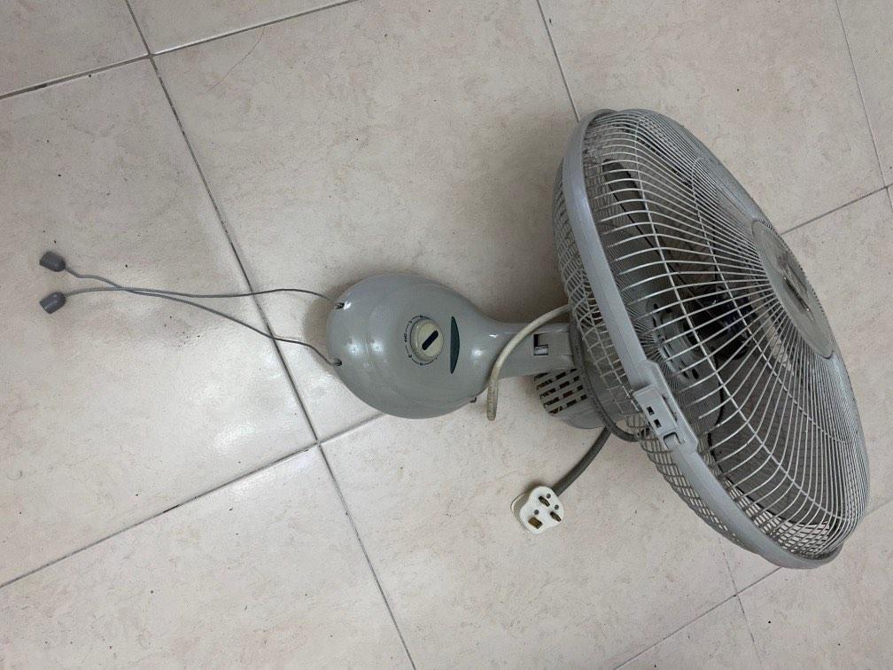PowerPac Wall Fan, Furniture & Home Living, Lighting & Fans, Fans on ...