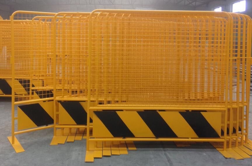 Safety Metal Barricade with Wire Mesh, Furniture & Home Living, Home ...