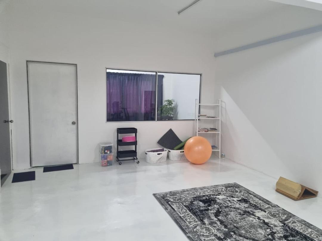 Seria 88, Setia Alam, 1st Floor Office With Lift, Nice Unit, Good ...