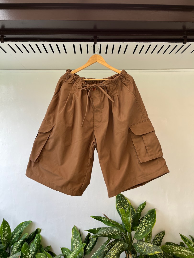 SUOT Cargo Shorts in copper, Men's Fashion, Bottoms, Shorts on Carousell