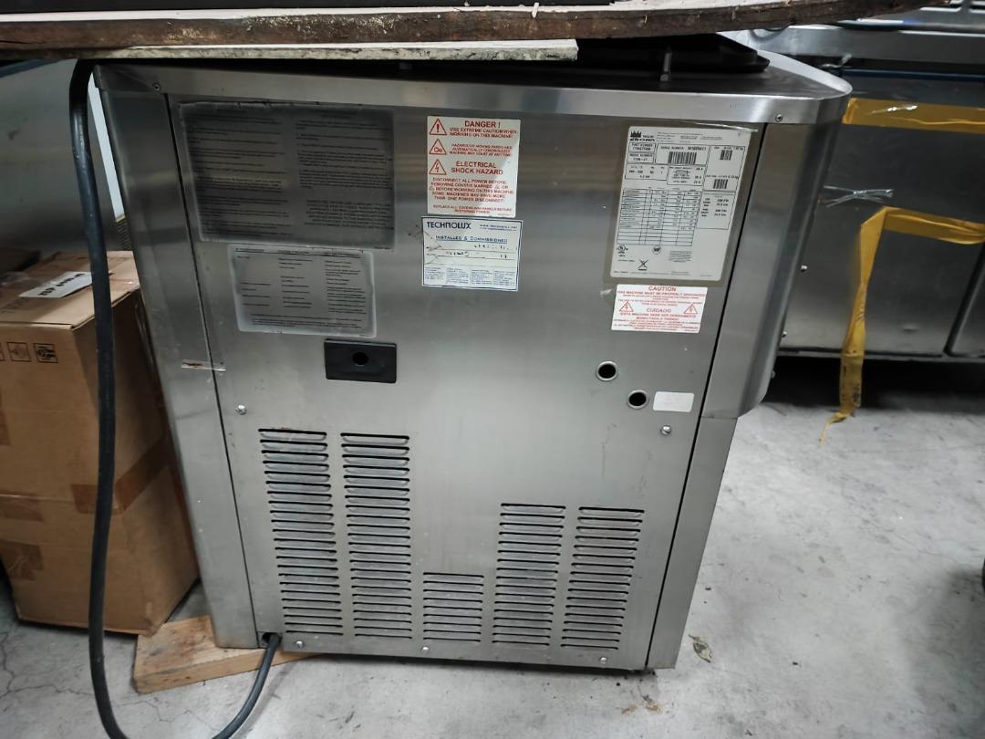 TAYLOR brand ICE CREAM MACHINE - C706, TV & Home Appliances, Kitchen ...