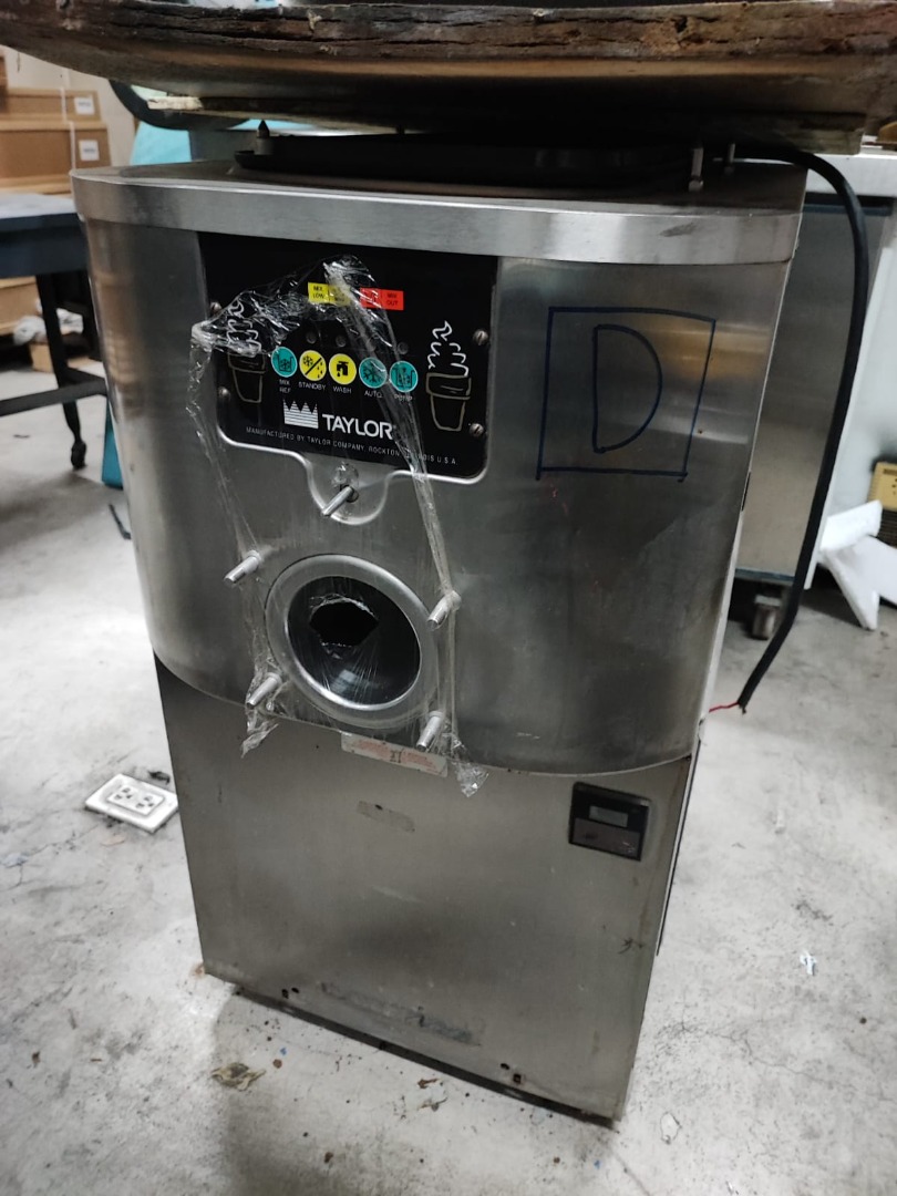 TAYLOR brand ICE CREAM MACHINE - C706, TV & Home Appliances, Kitchen ...
