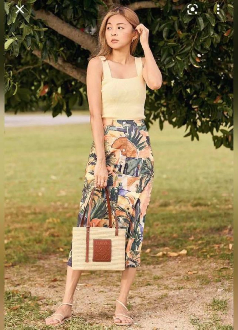 TCL Brea Yellow Top, Women's Fashion, Tops, Sleeveless on Carousell