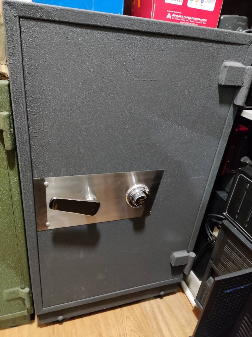 VAULT - STEEL RECORD SAFE, Furniture & Home Living, Security & Locks ...