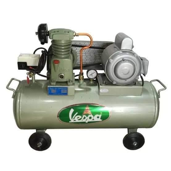 VESPA AIR COMPRESSOR, Commercial & Industrial, Construction Tools ...