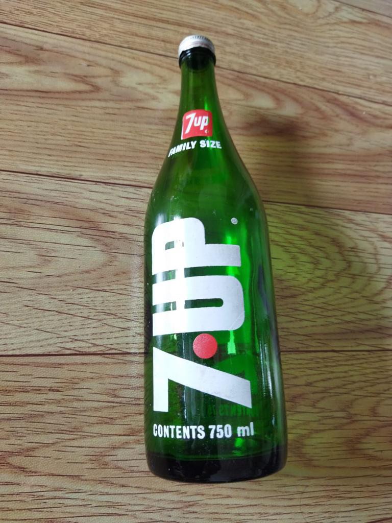 80 years old vintage glass bottle 7UP, Hobbies & Toys, Memorabilia ...