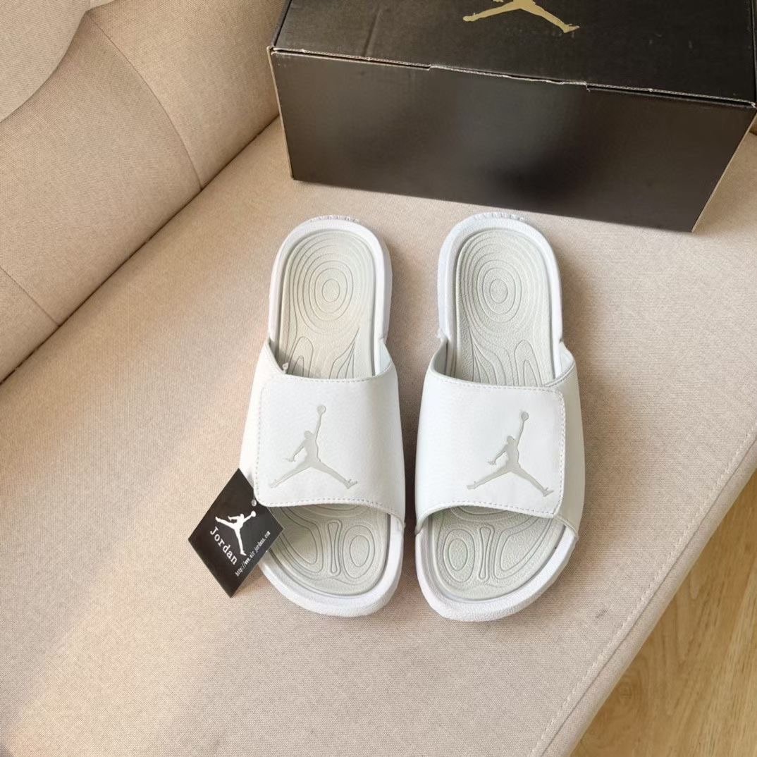 Air Jordan Hydro 6 Slipper White male and female, Women's Fashion ...