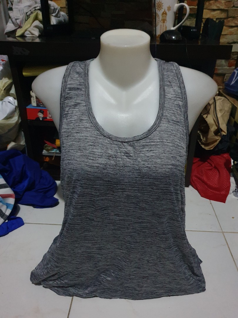 Athletic Works Gym Sando, Women's Fashion, Tops, Sleeveless on Carousell