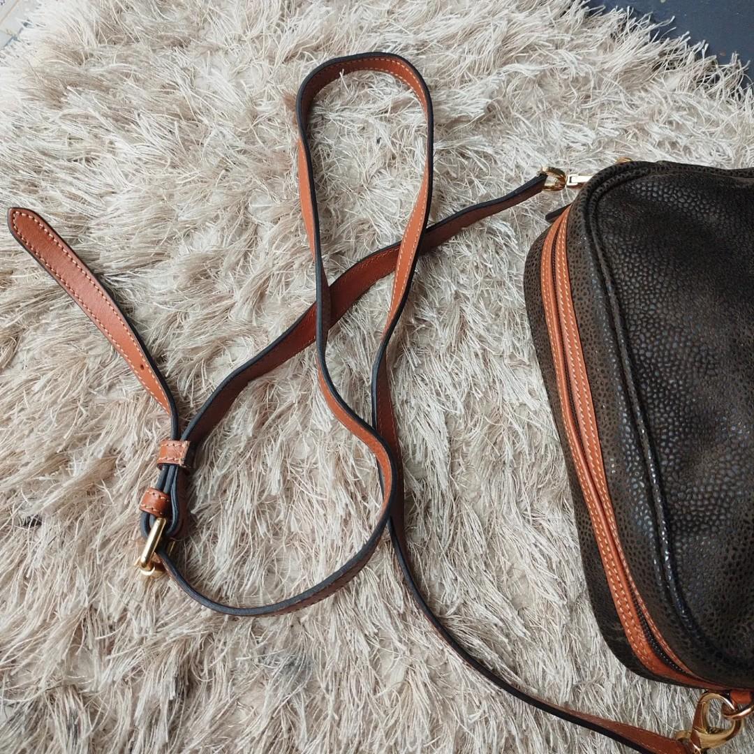 AUTHENTIC BRICS MADE IN ITALY, Women's Fashion, Bags & Wallets, Cross ...