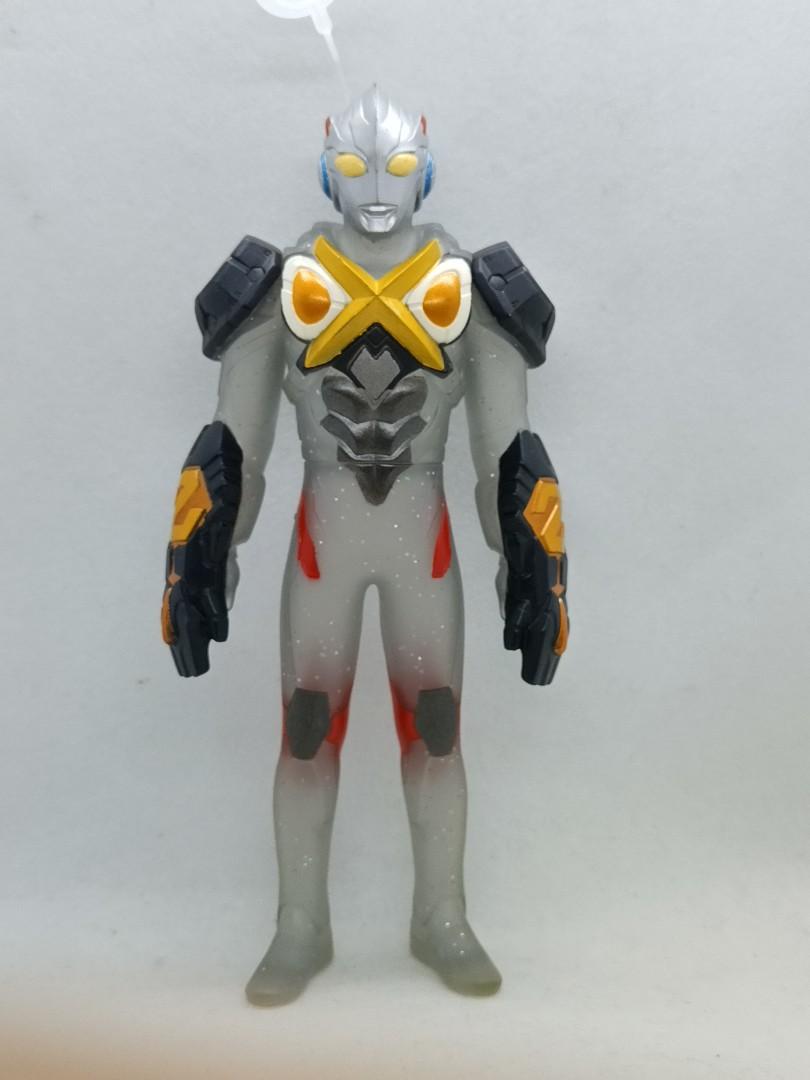 Bandai - Ultraman - Spark Dolls - Ultra Hero - Ultraman X (Zetton Armor ...