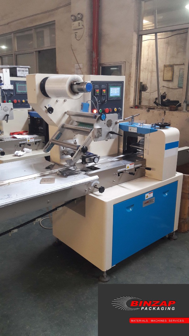 Binzap Pillow Pack Flow Wrap Packaging Machine, Furniture & Home Living ...