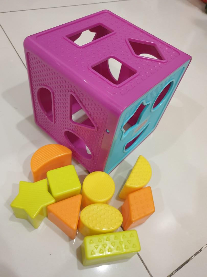 Color and Shapes Learning Cube Toy, Hobbies & Toys, Toys & Games on ...