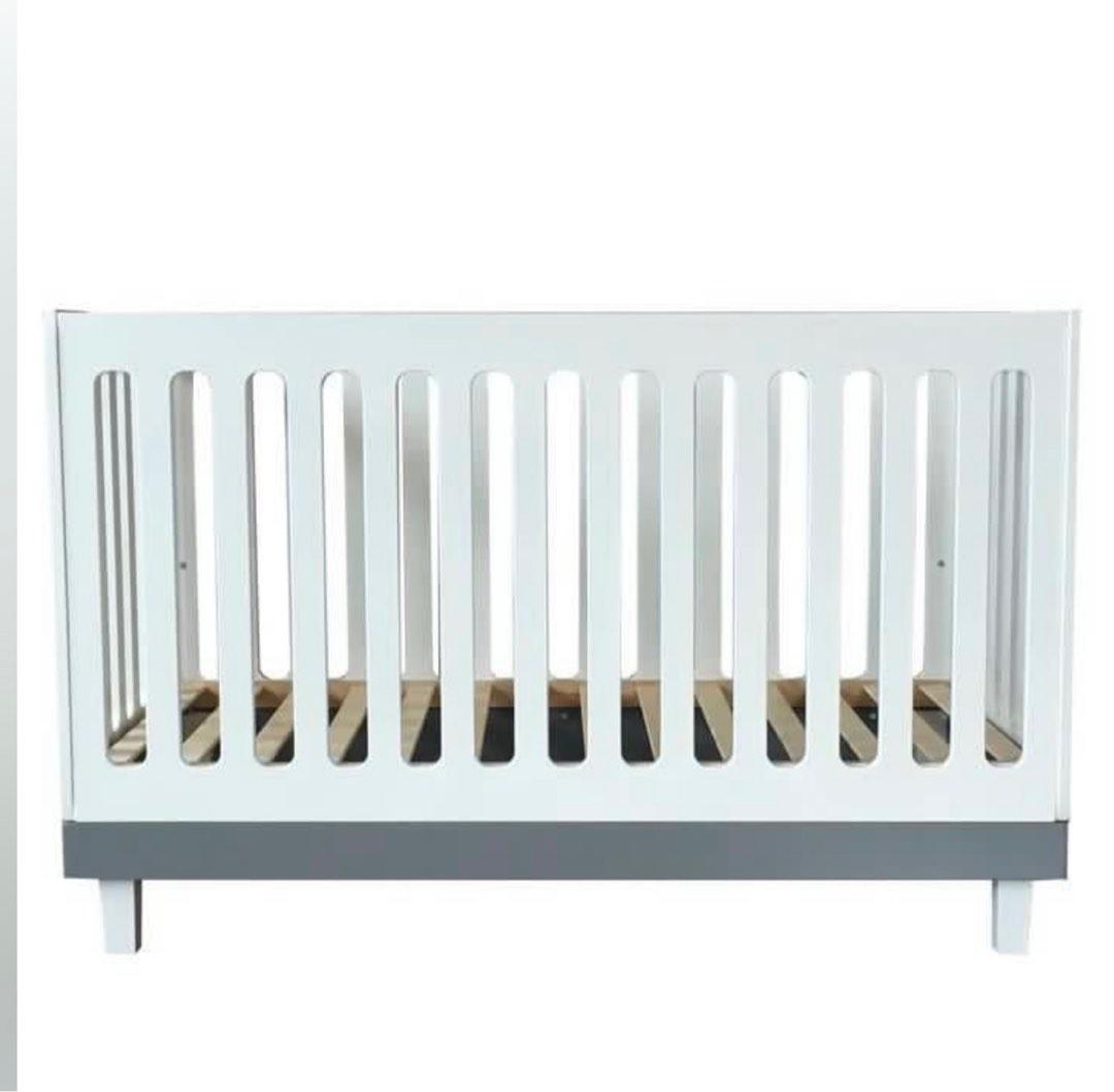 Cuddle Bug Madison Crib, Babies & Kids, Baby Nursery & Kids Furniture ...