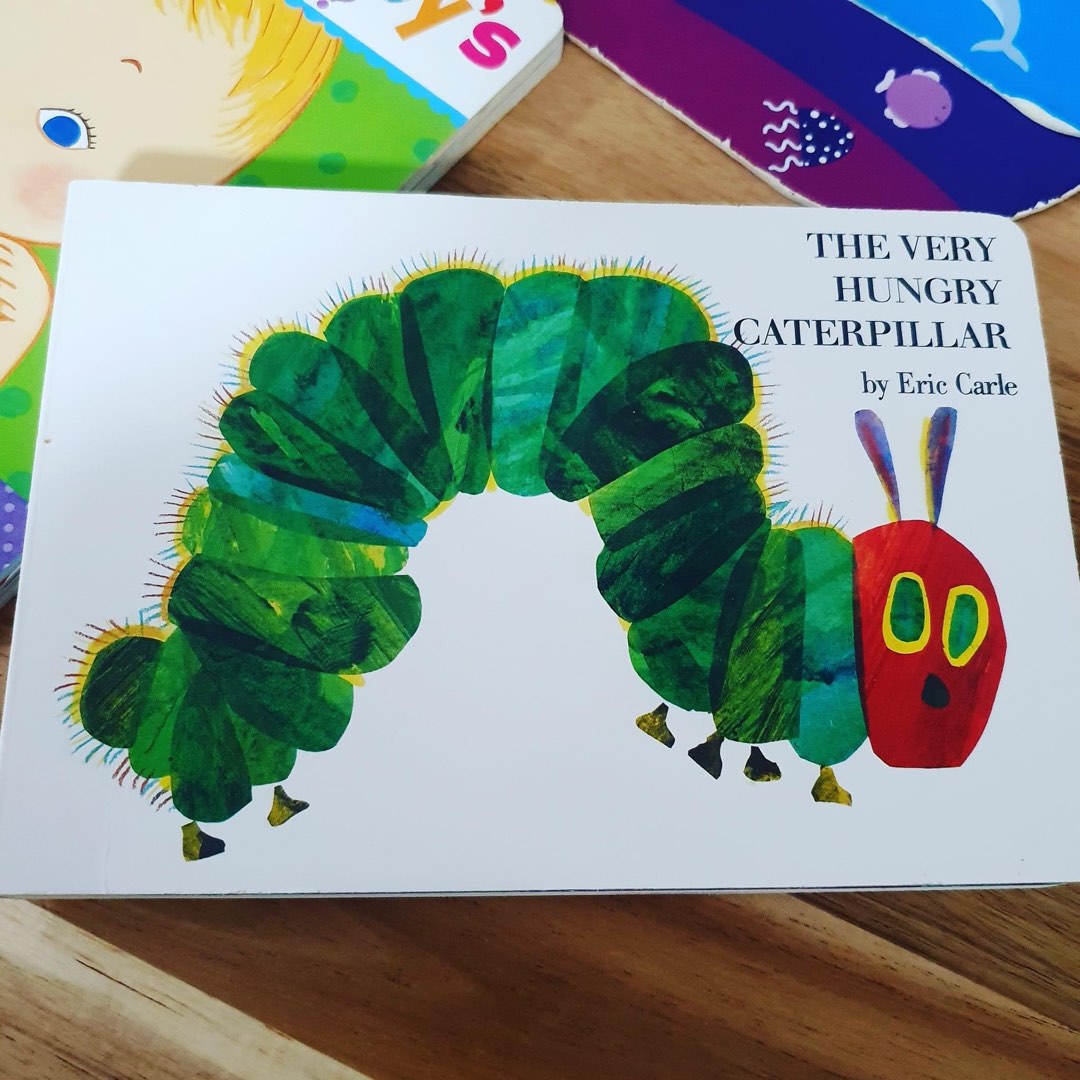 ERIC CARLE The Very Hungry Caterpillar Montessori Educational Books ...