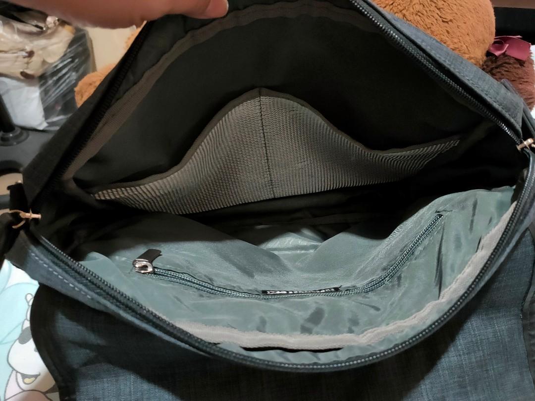 FX Creation Expandable Messenger Bag, Men's Fashion, Bags, Sling Bags ...