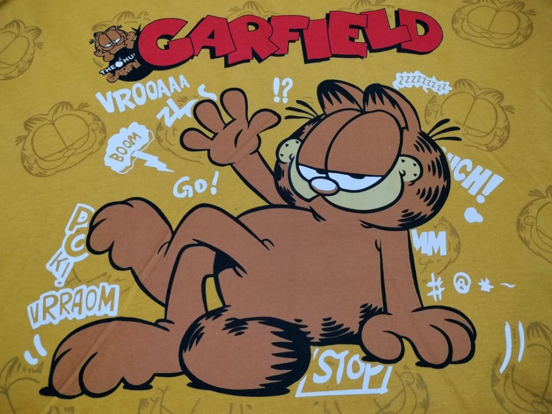 Garfield the Cat Stop Go Oversized Tshirt, Women's Fashion, Tops ...