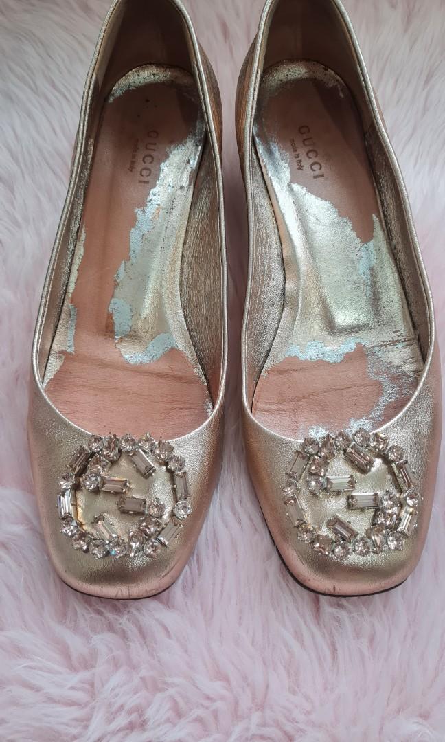 Gucci Crystal Embellished Interlocking G Ballet Flats (Rose Gold ...