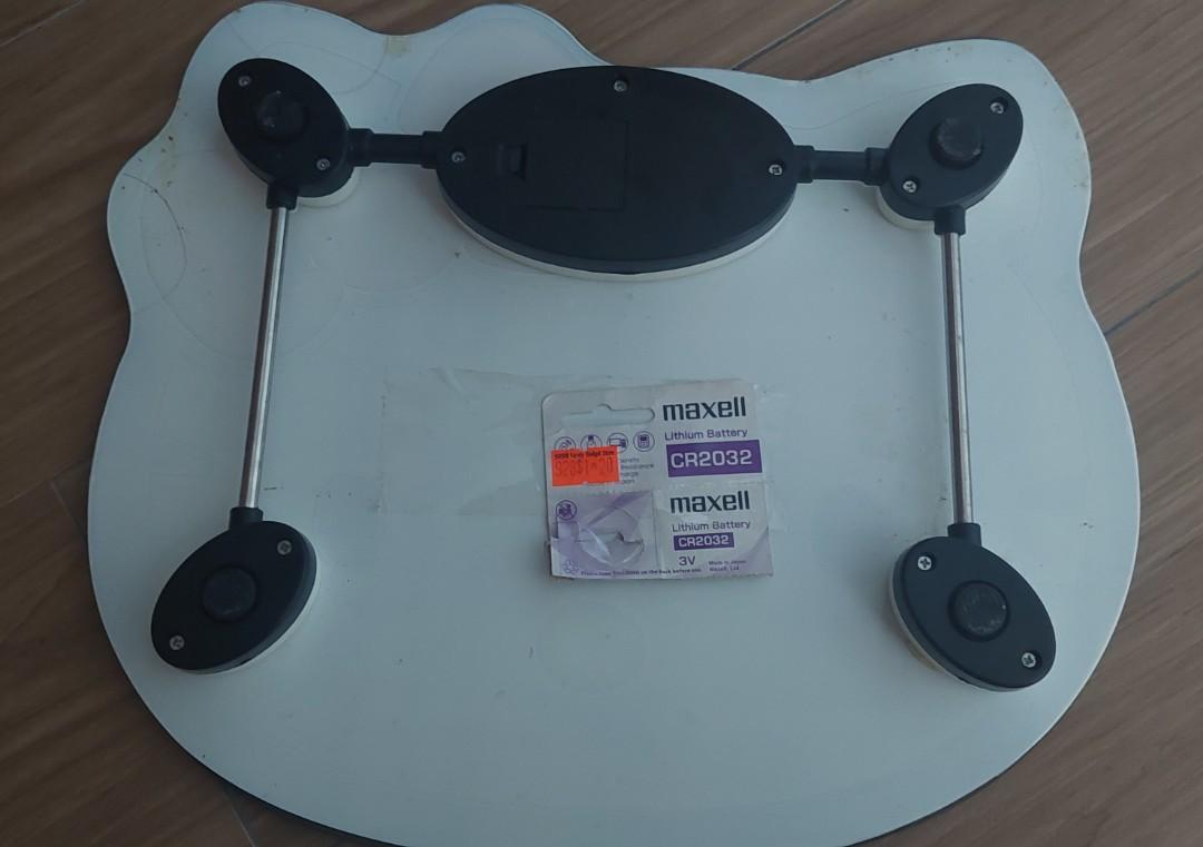 Hello Kitty Digital Weighing Scale, Health & Nutrition, Health Monitors ...
