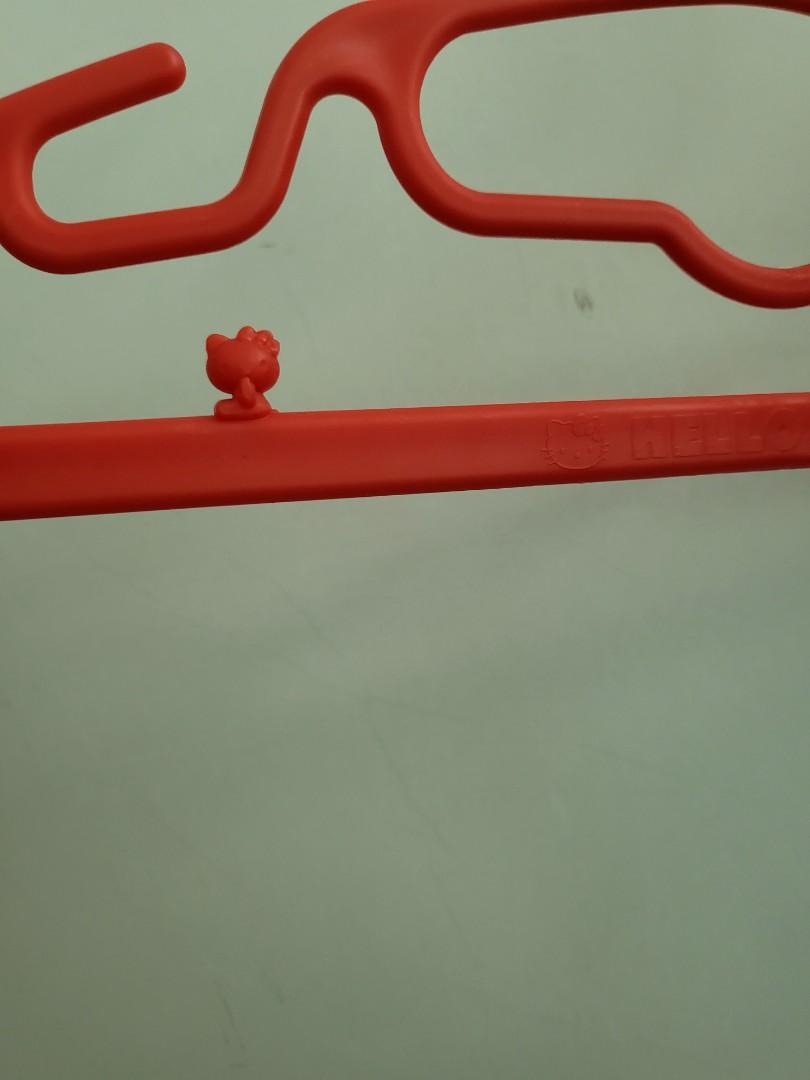 Hello Kitty Hangers, Furniture & Home Living, Home Improvement ...