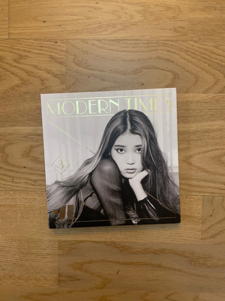IU Modern Time IU 專輯, 興趣及遊戲, 音樂、樂器 & 配件, 音樂與媒體 - CD 及 DVD - Carousell