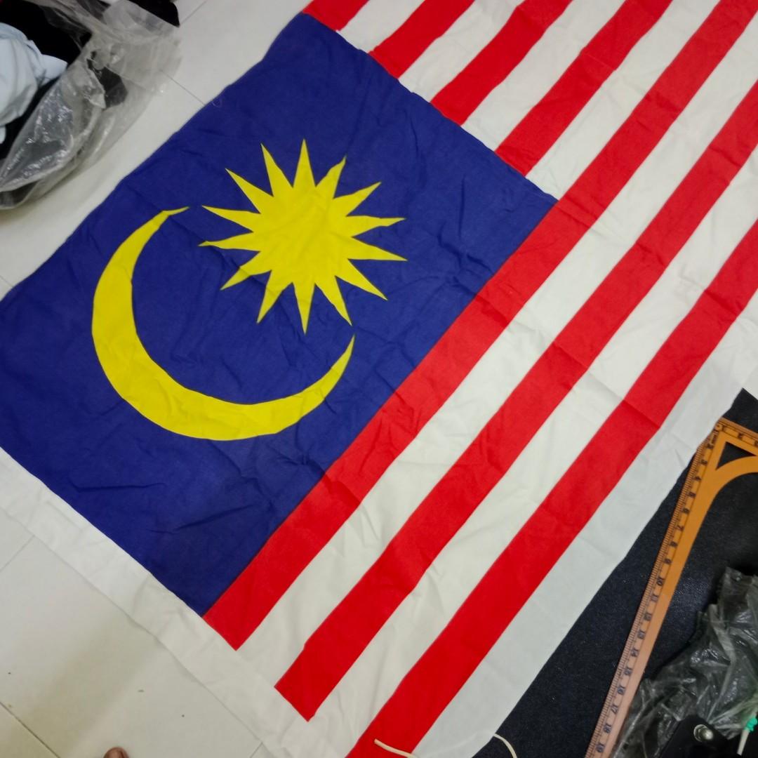 Jalur gemilang bendera malaysia, Men's Fashion, Activewear on Carousell