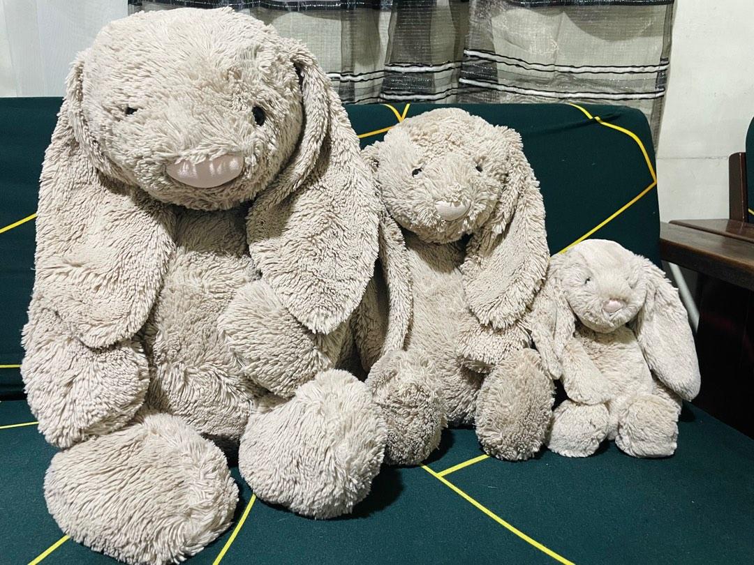 Jellycat London Authentic VERY BIG Bashful Beige Bunny (Rare), Hobbies ...