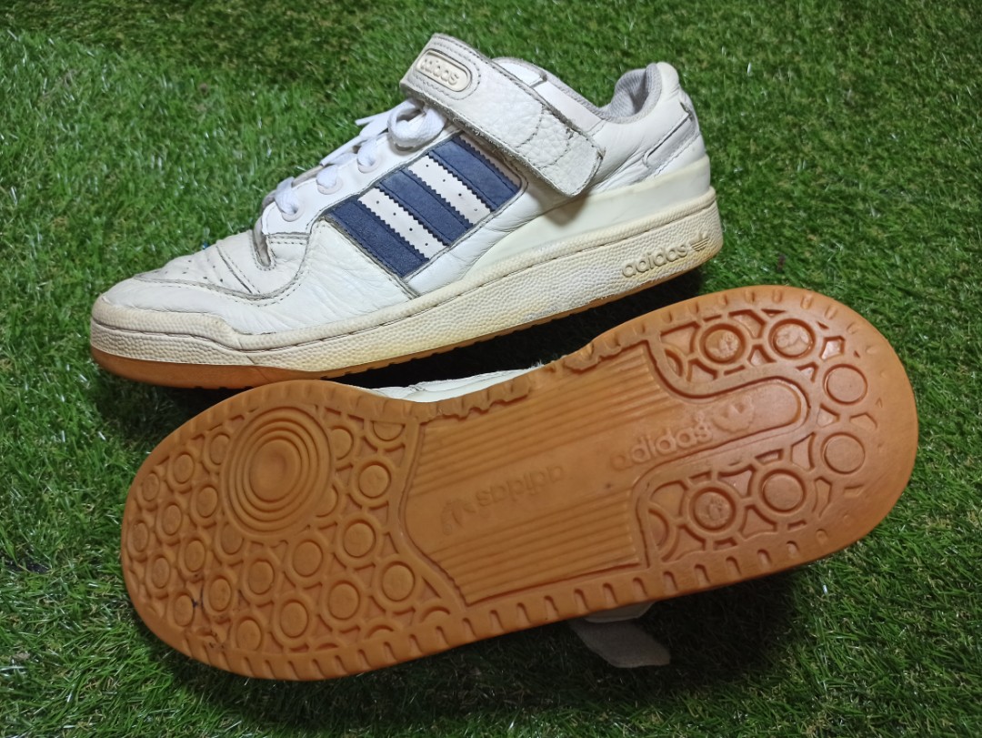 Kasut Adidas Bunga, Men's Fashion, Footwear, Sneakers on Carousell
