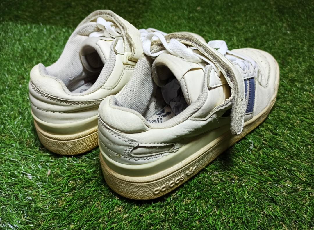 Kasut Adidas Bunga, Men's Fashion, Footwear, Sneakers on Carousell