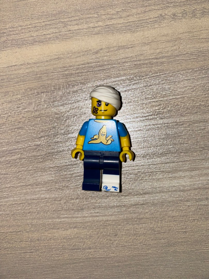 Lego Blue Minifigure Original, Toys & Collectibles, Mainan di Carousell
